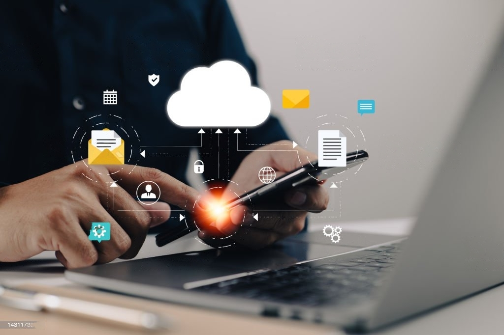 How to Start a Computer Consulting Business | IPs Phone Brands